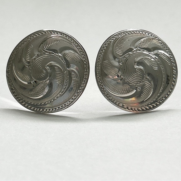 Vintage | Jewelry | Vintage Southwestern Etched Sterling Silver Concha ...